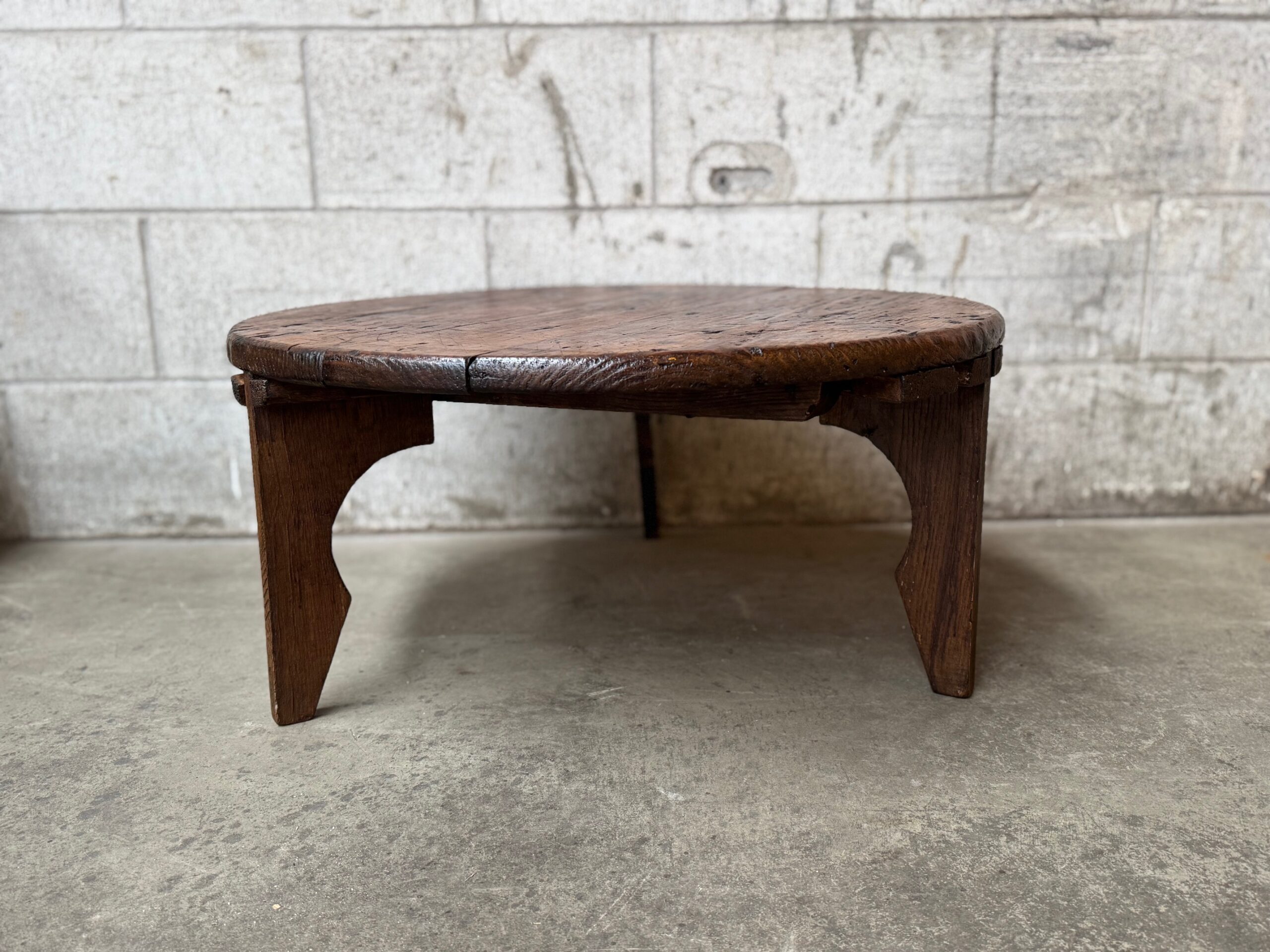 Romanian shepherds coffee table D67cm in Sold | Vitrine